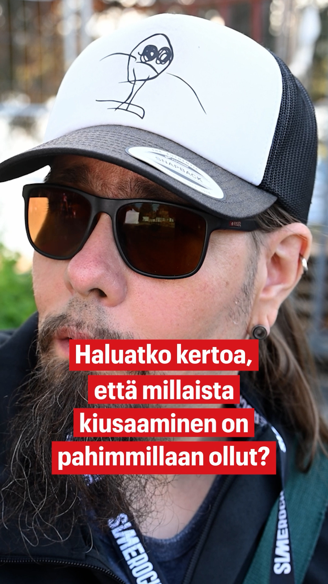 Mikael ”Niilo22” Kosolan postiluukusta tungettiin makaronia - Ilta-Sanomat