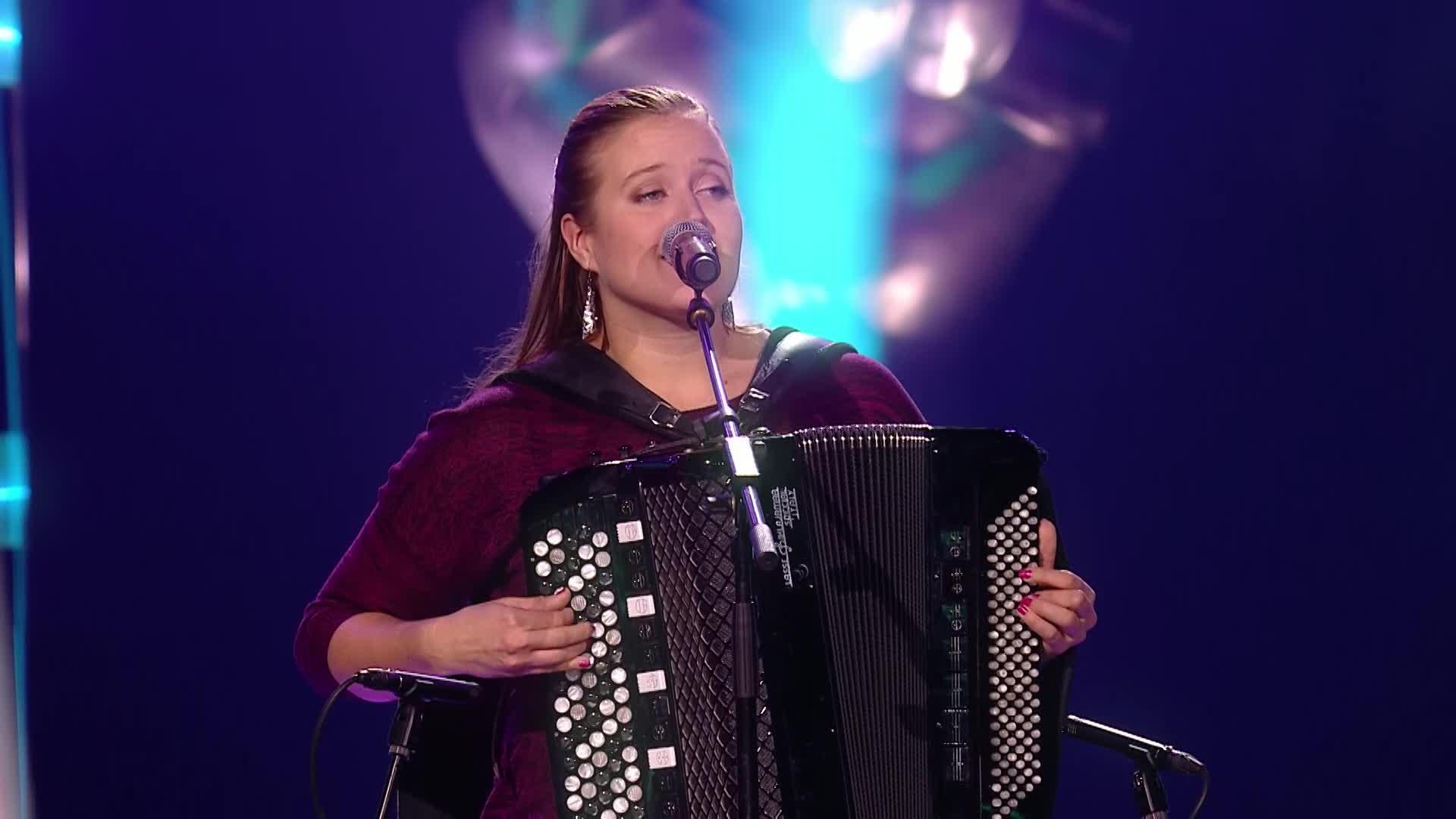 Olli ja Redrama rikkovat sääntöjä nähdäkseen Maijun haitarin! Redrama ...