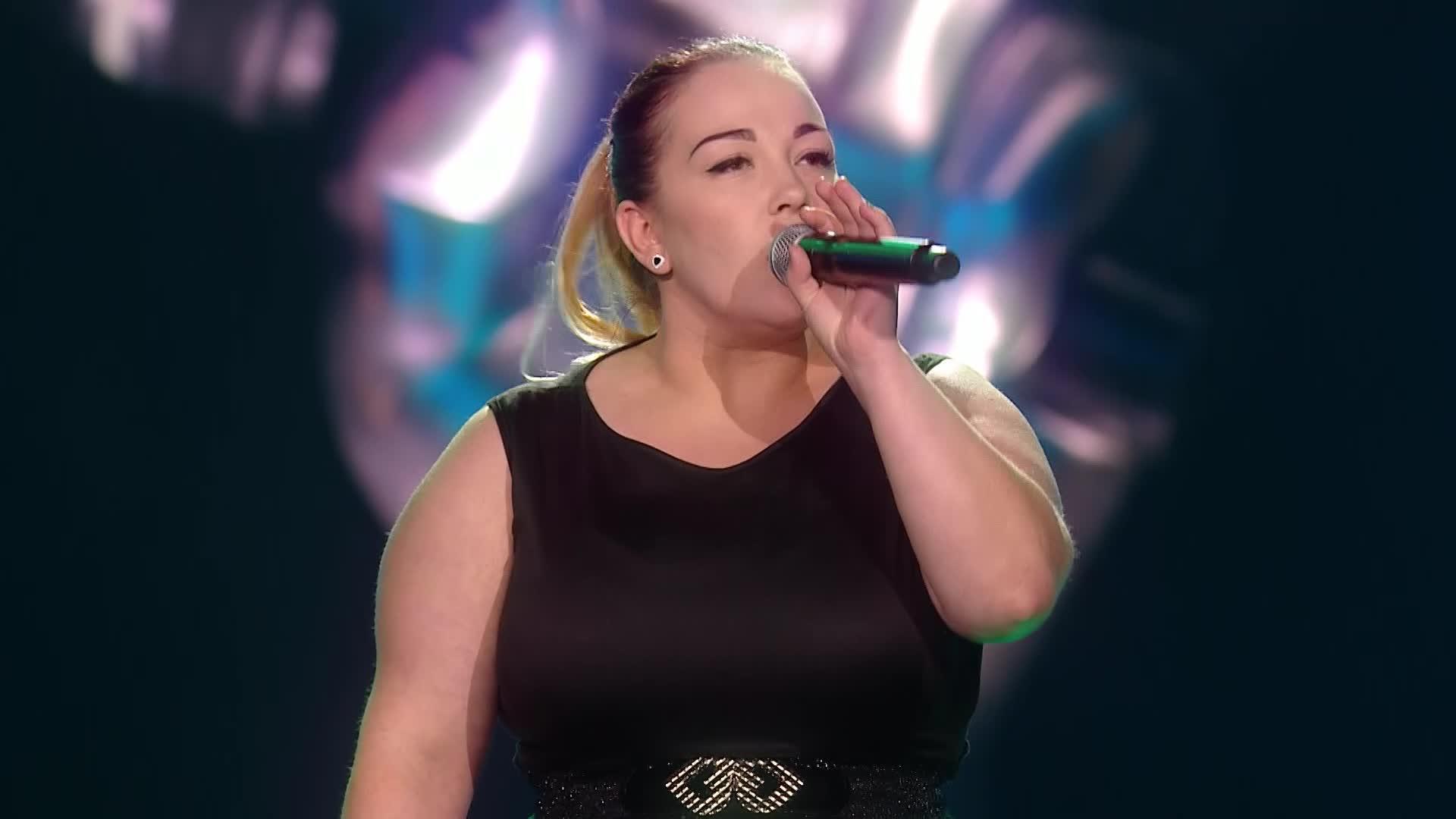 Jonna Hyttisen Romanssi-tulkinta iskee suoraan Olli Lindholmin sydämeen ...