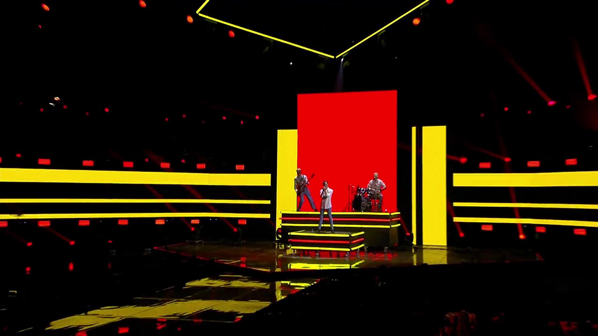 Olli Halonen, Kuumaa ja Stoned Statues nousevat lavalle Emma Gaalan ...